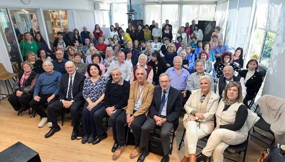 In first, CEO of B’nai B’rith International meets with all the ...