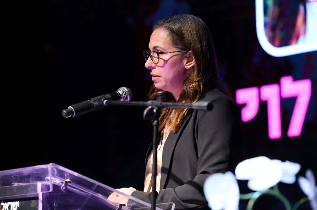‘Don’t stop saying her name’: Mother of Hamas captive speaks at Israel ...