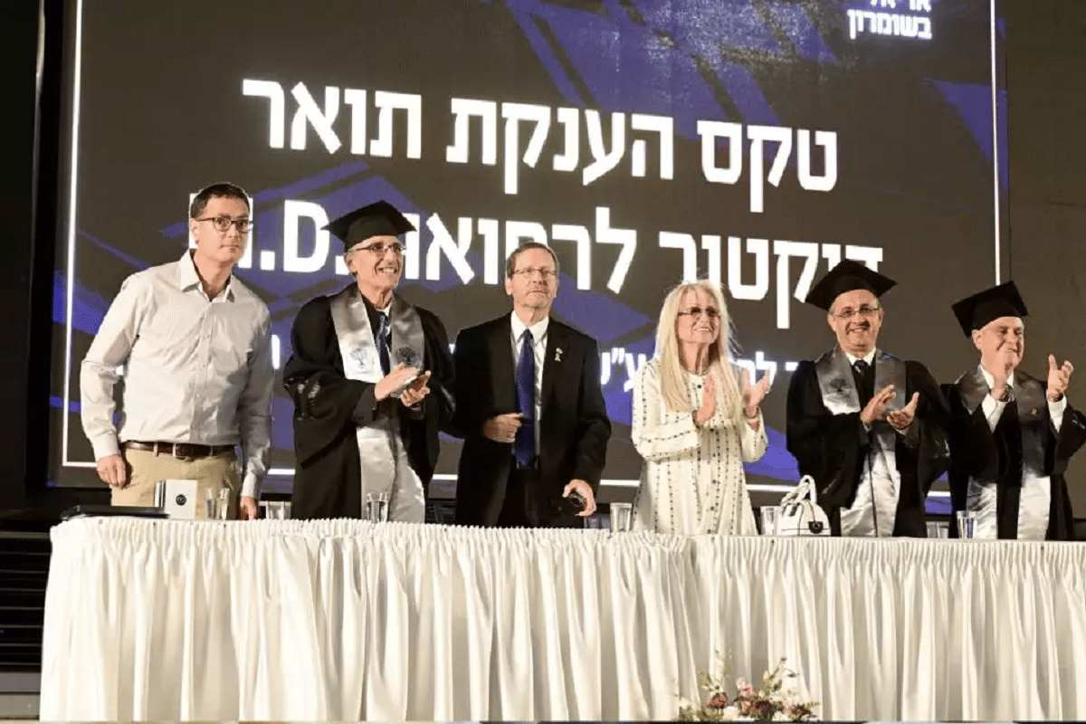 Dr. Adelson to Ariel University’s first medical graduates: Ensure ...