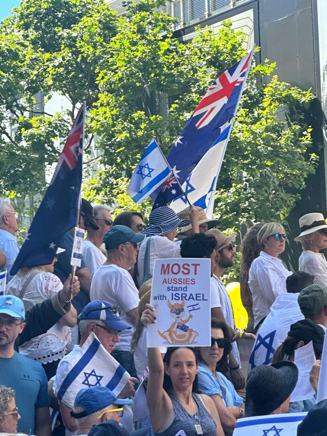 'The Jewish community has their body in Australia, but their heart in ...