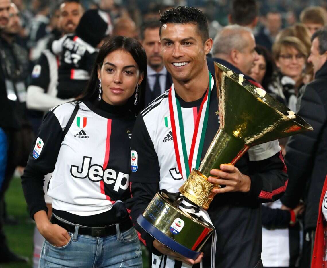 'Diamond brick': How much did Ronaldo's engagement ring cost?